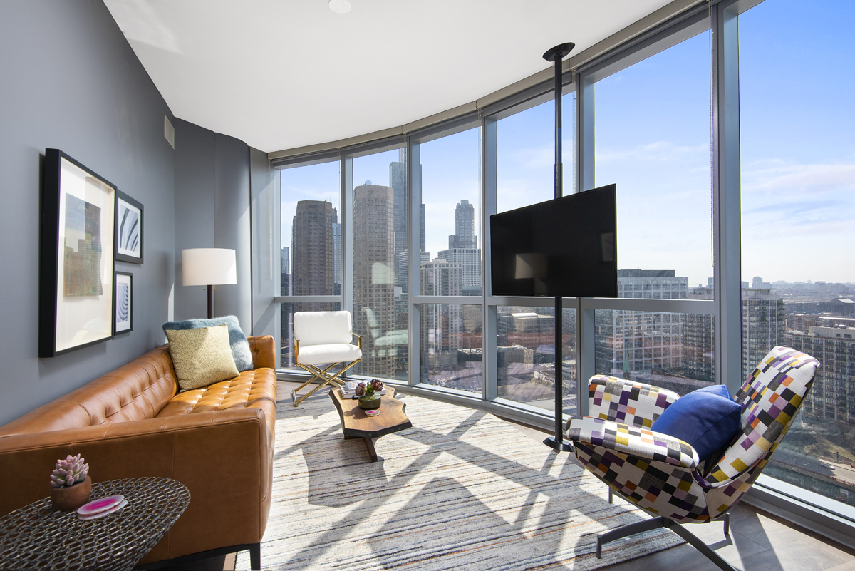 727 West Madison Leases 90 Percent of Its Nearly 500 Units - Taylor Johnson