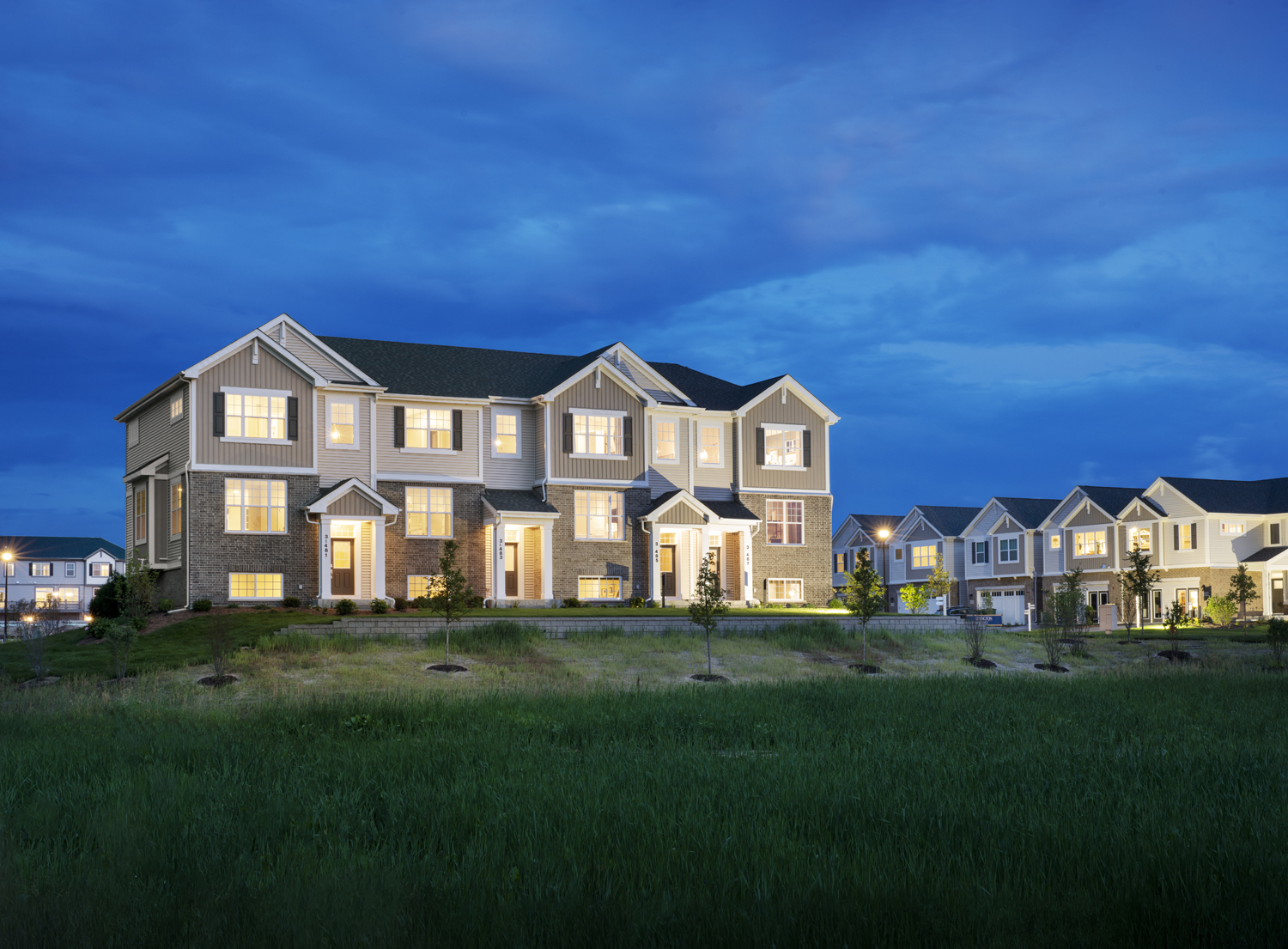 Four Townhome Models Open at Lexington Trace in Warrenville, Ill ...