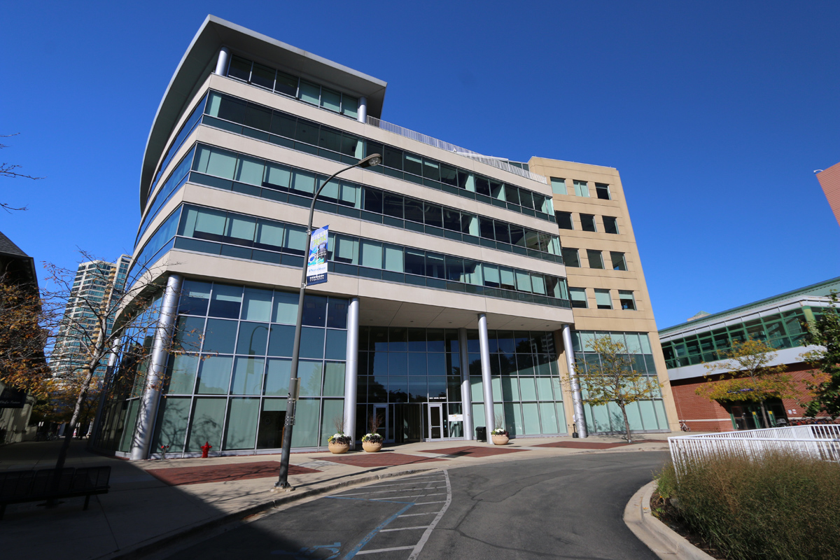 NAI Hiffman Achieves WELL Health-Safety Rating for 14 Chicago-Area ...