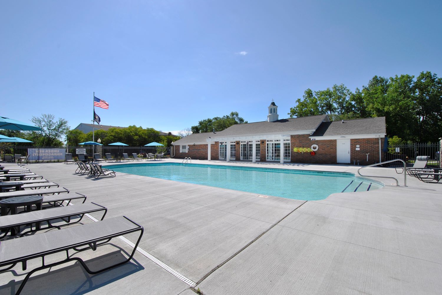 Marquette Companies Celebrates Grand Reopening of The Maxwell ...