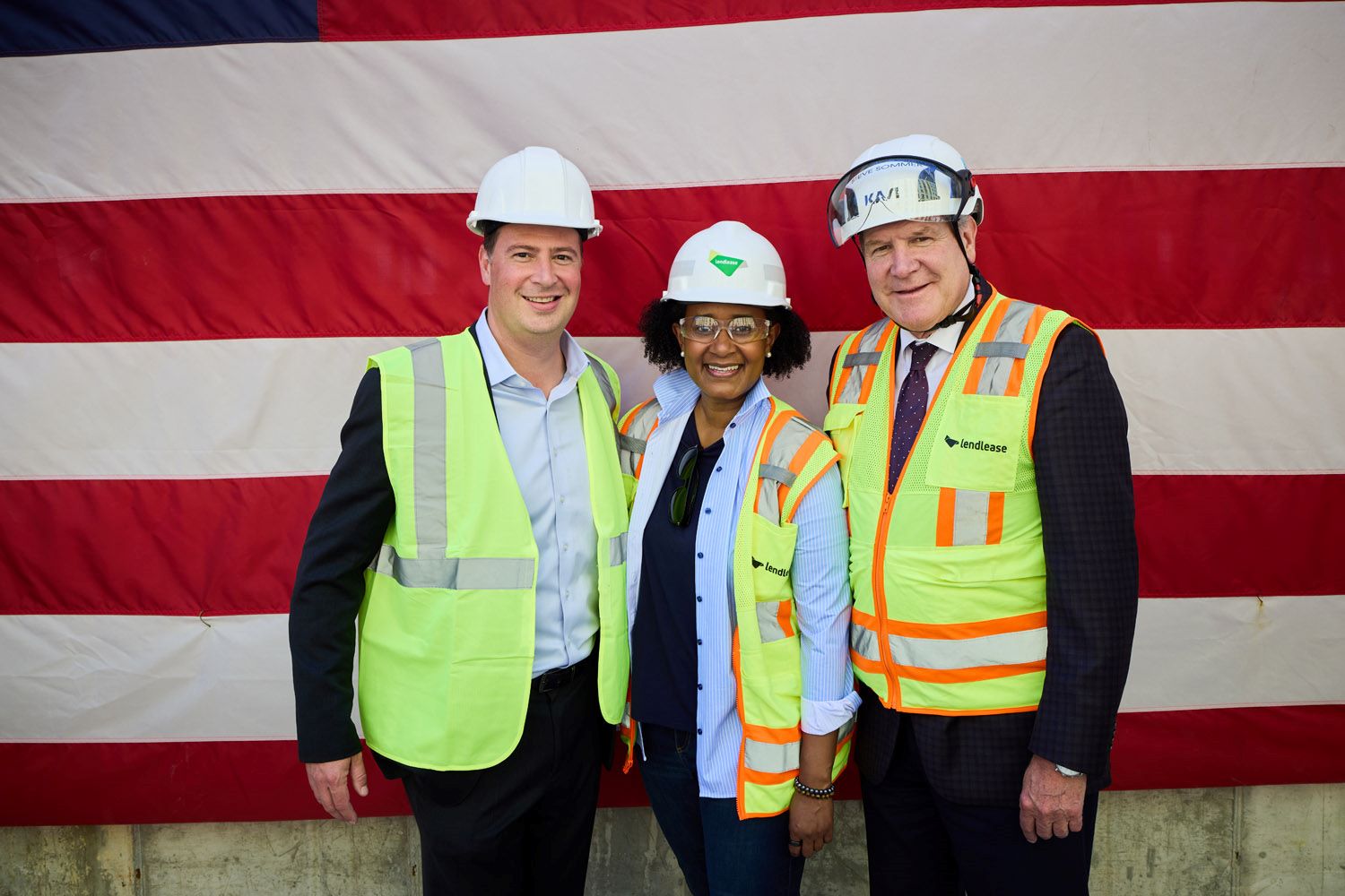 Lendlease Tops Out 1 Java Street, Largest Residential Geothermal Building in New York State ...